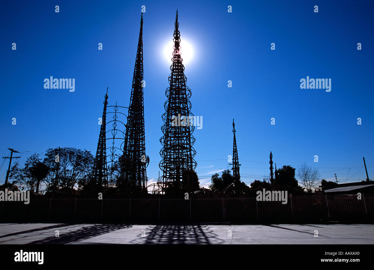 Watts towers los angeles hi-res stock photography and images - Alamy