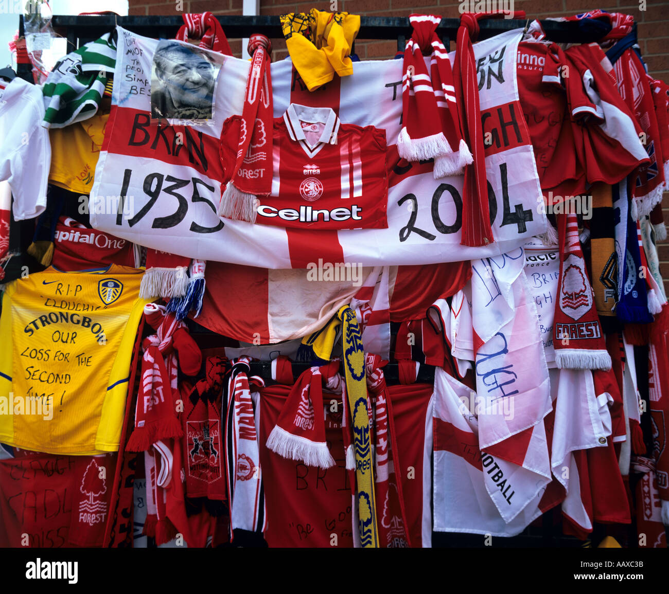 Brian Clough manger of Nottingham Forest Stock Photo - Alamy