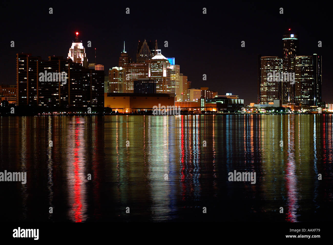 Detroit Skyline from Windsor Stock Photo - Alamy