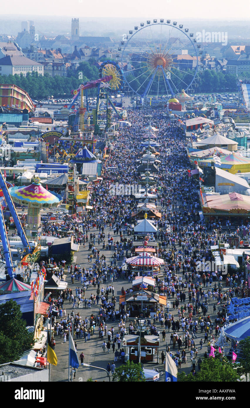 The Oktoberfest rides and crowds in Munich Stock Photo - Alamy