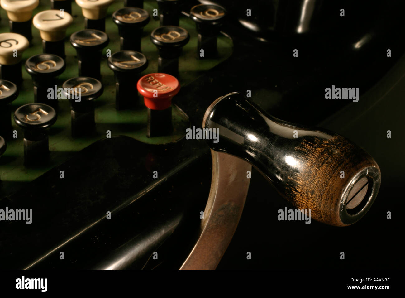 Antique adding machine hi-res stock photography and images - Alamy