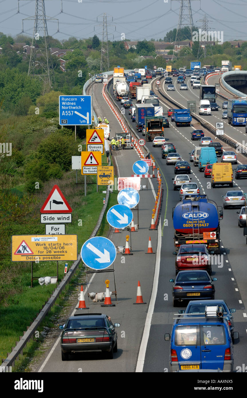Roadworks Uk Motorway Stock Photos & Roadworks Uk Motorway Stock Images ...