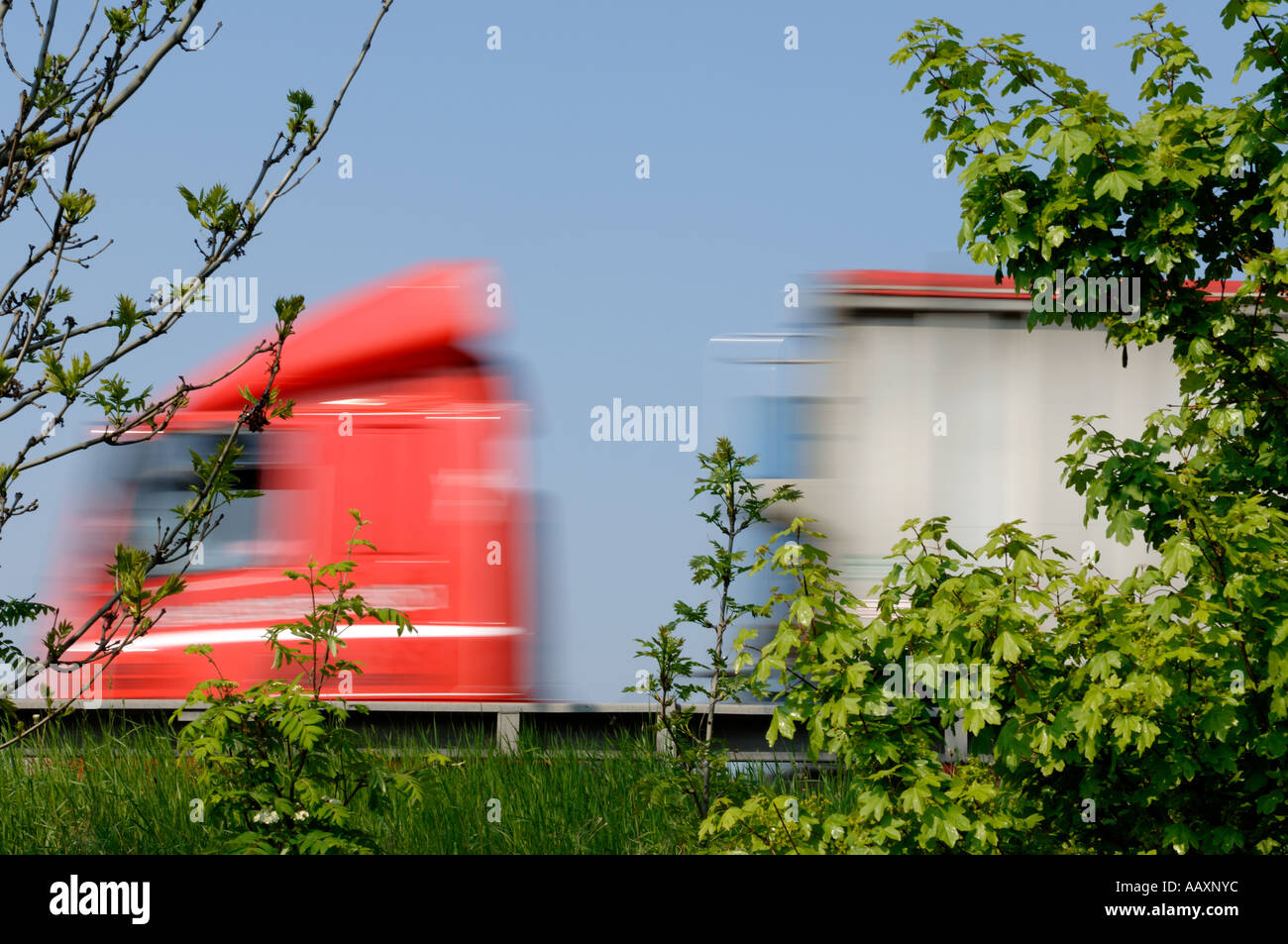 Fast lorry hi-res stock photography and images - Alamy