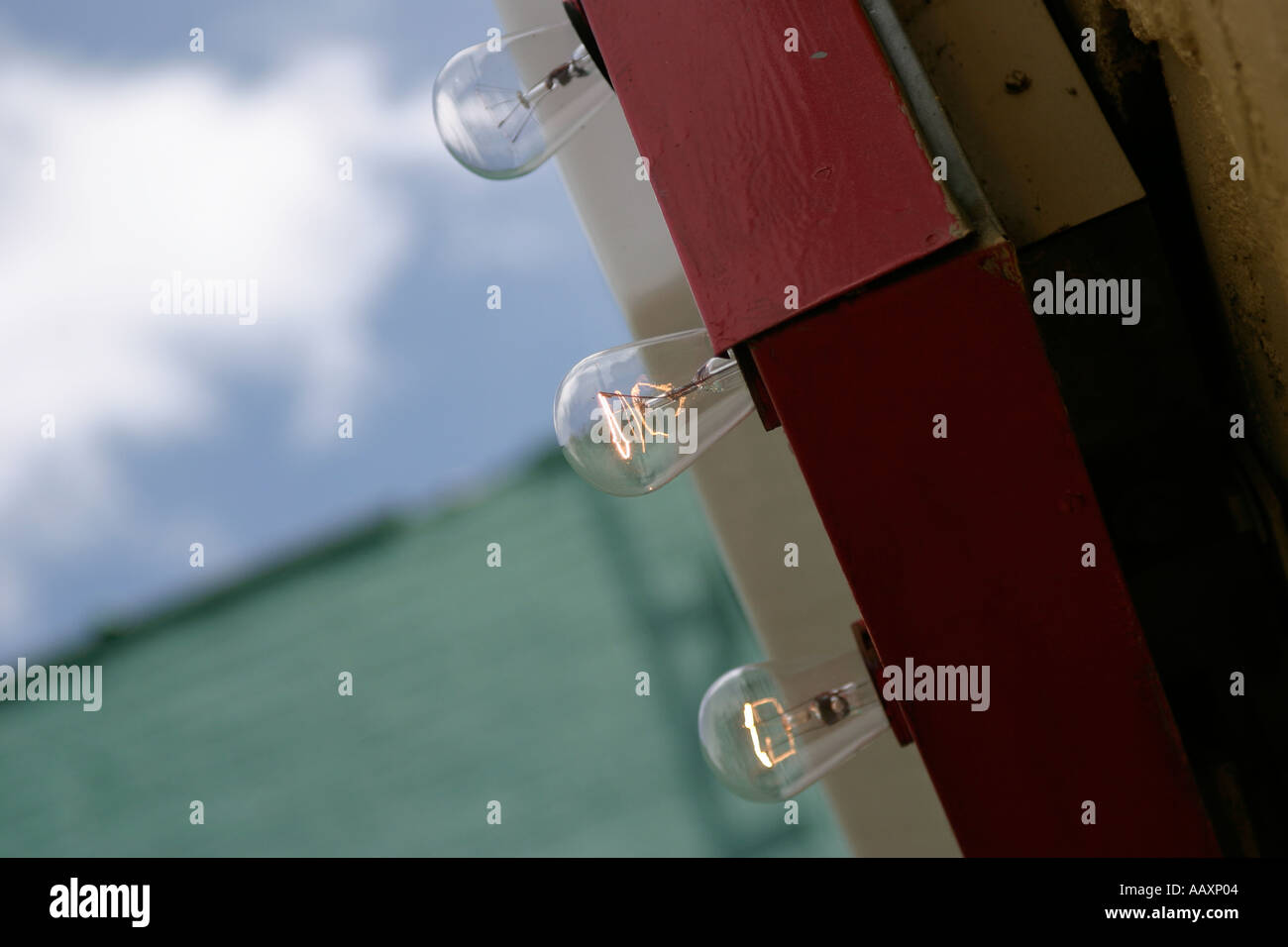 Marquee sign light bulbs hi-res stock photography and images - Alamy