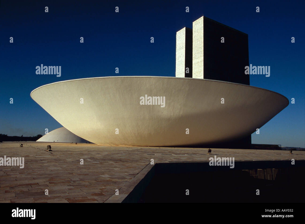 Oscar niemeyer brasilia hi-res stock photography and images - Alamy