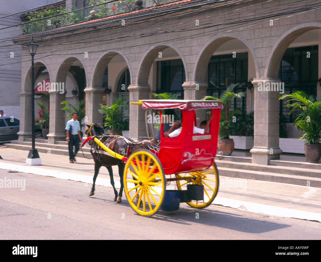 Philippines kalesa manila hi-res stock photography and images - Alamy