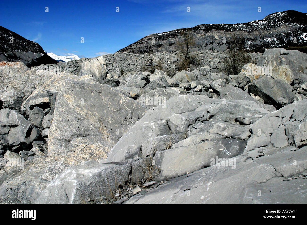Rock slide, Crowsnest Pass, Frank Slide, Turtle Mountain, Alberta ...