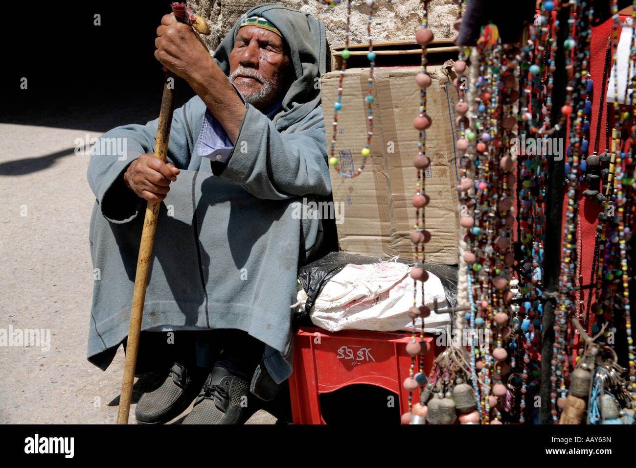 Old blind man hi-res stock photography and images - Alamy