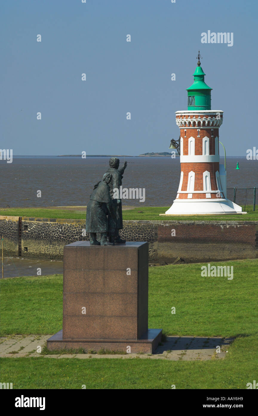 Lighthouse pointed hi-res stock photography and images - Alamy