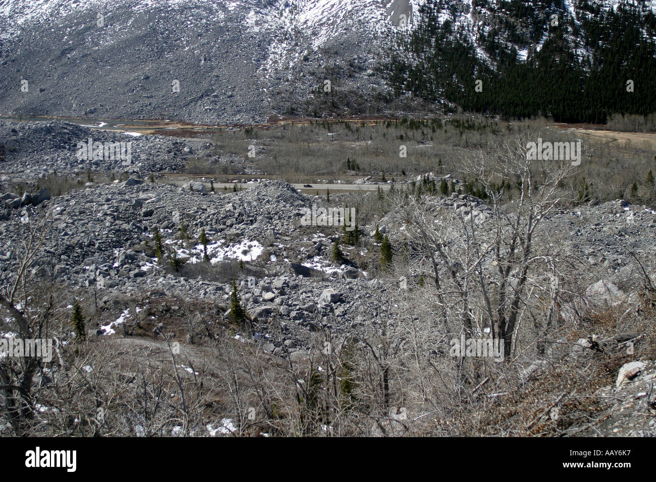 Rock slide, Crowsnest Pass, Frank Slide, Turtle Mountain, Alberta ...
