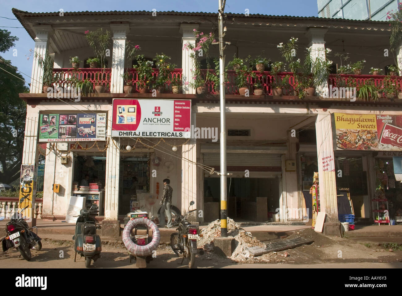 Street scene panjim goa hi-res stock photography and images - Alamy