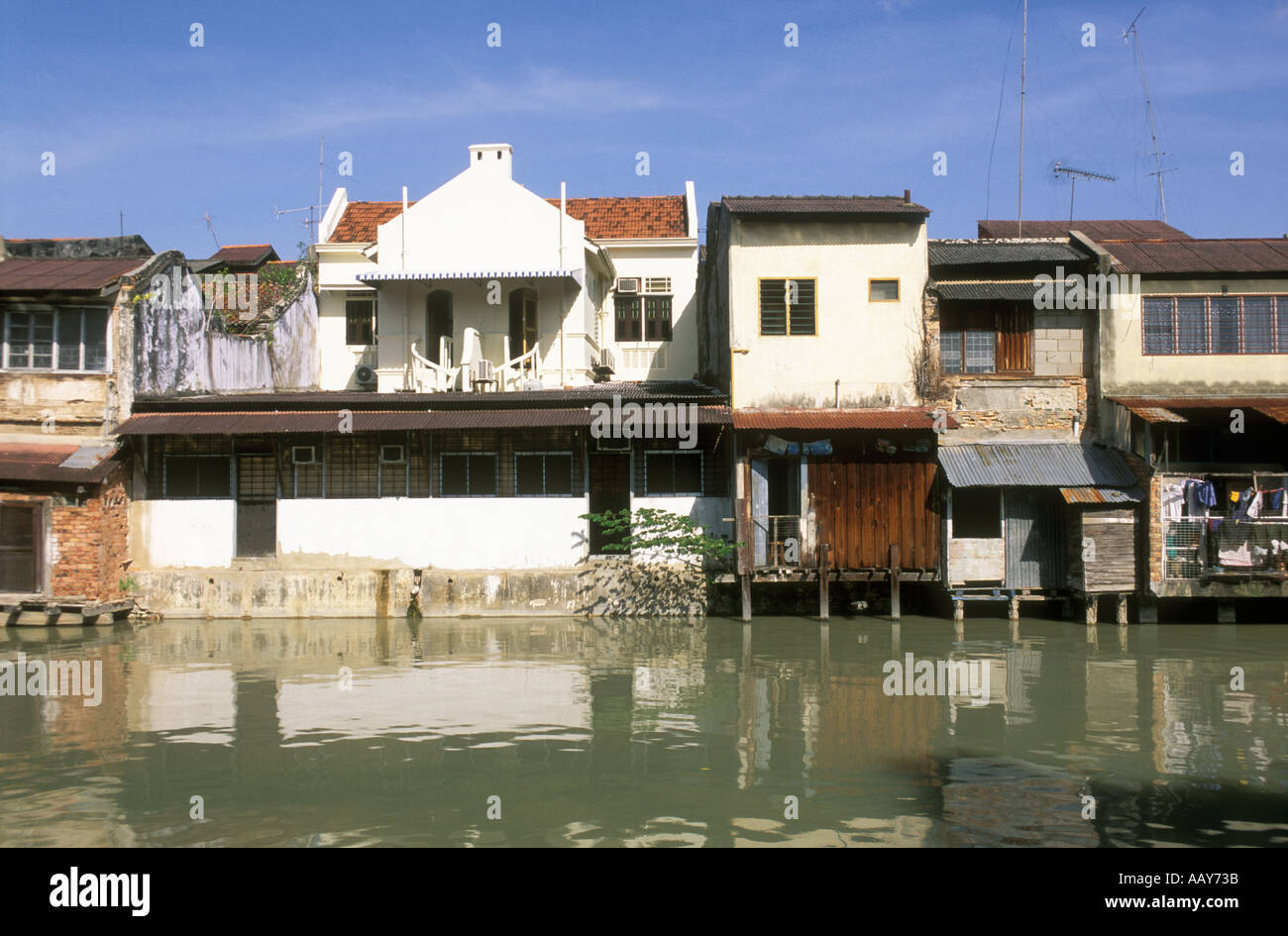 Malaysia Malacca Melaka Homes Along The Melaka River Stock Photo - Alamy