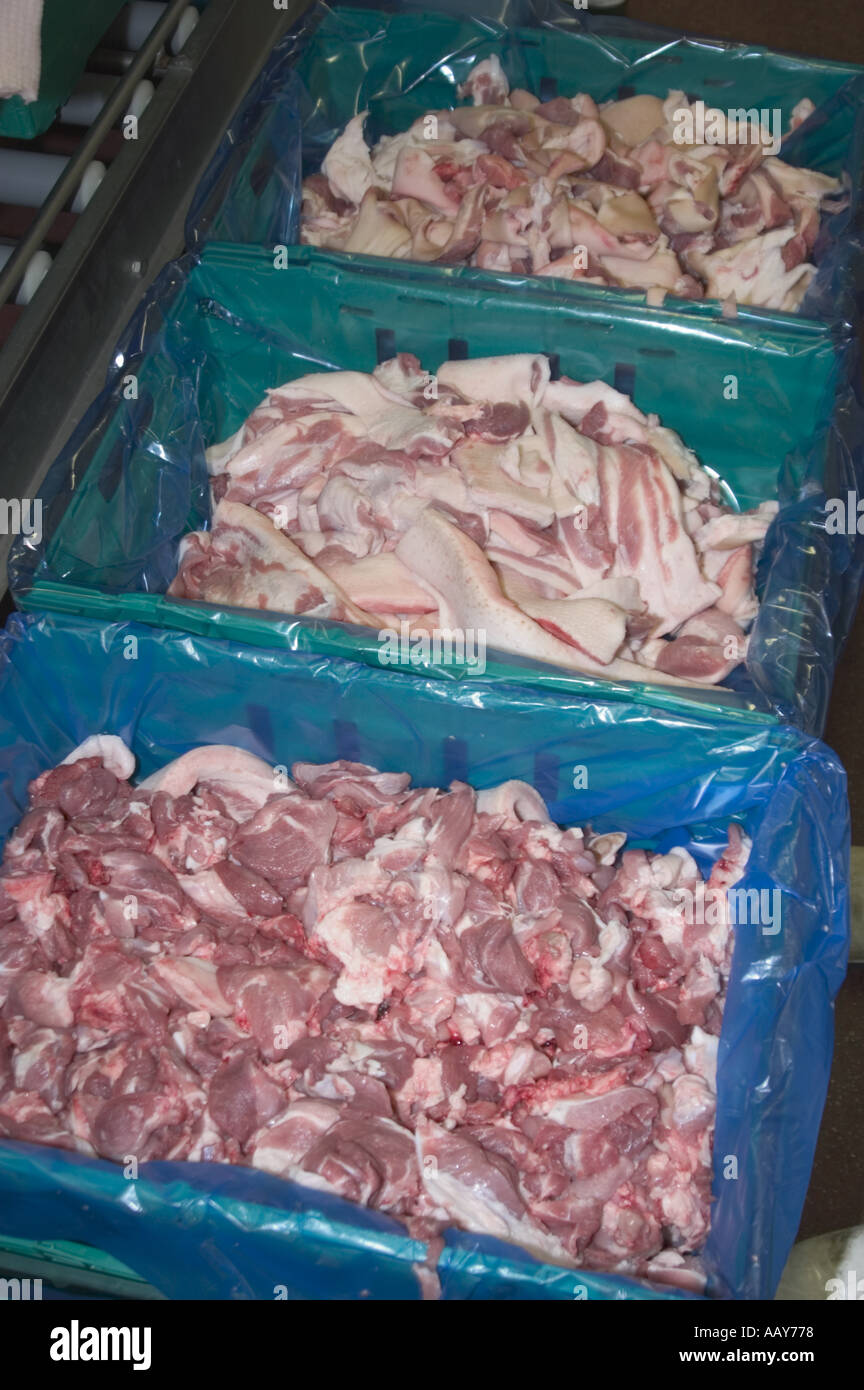 Trim line hi-res stock photography and images - Alamy