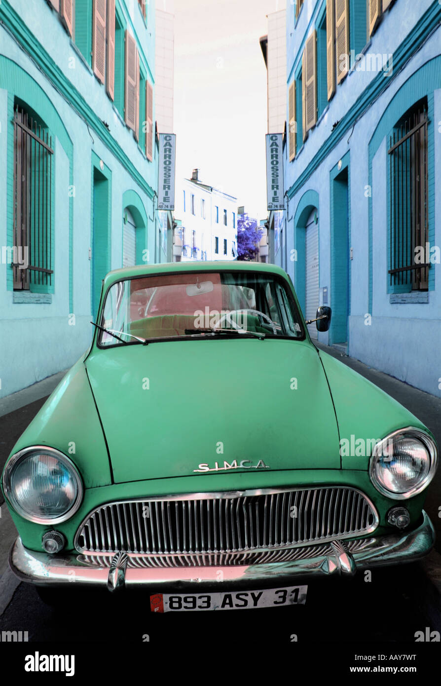 Old french simca car hi-res stock photography and images - Alamy