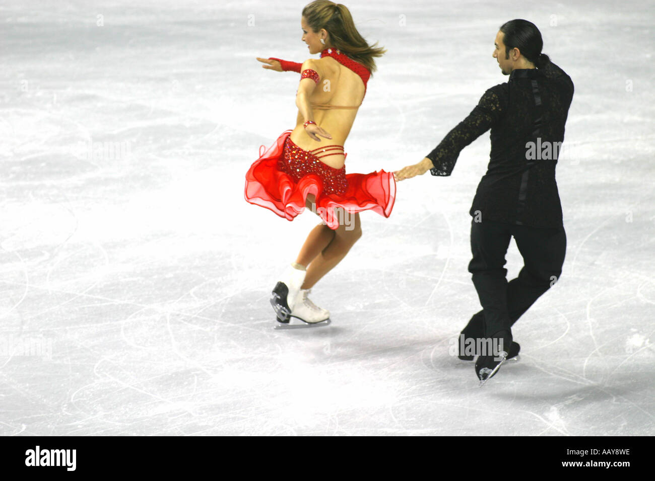 Figure skate stunt competition hi-res stock photography and images - Alamy