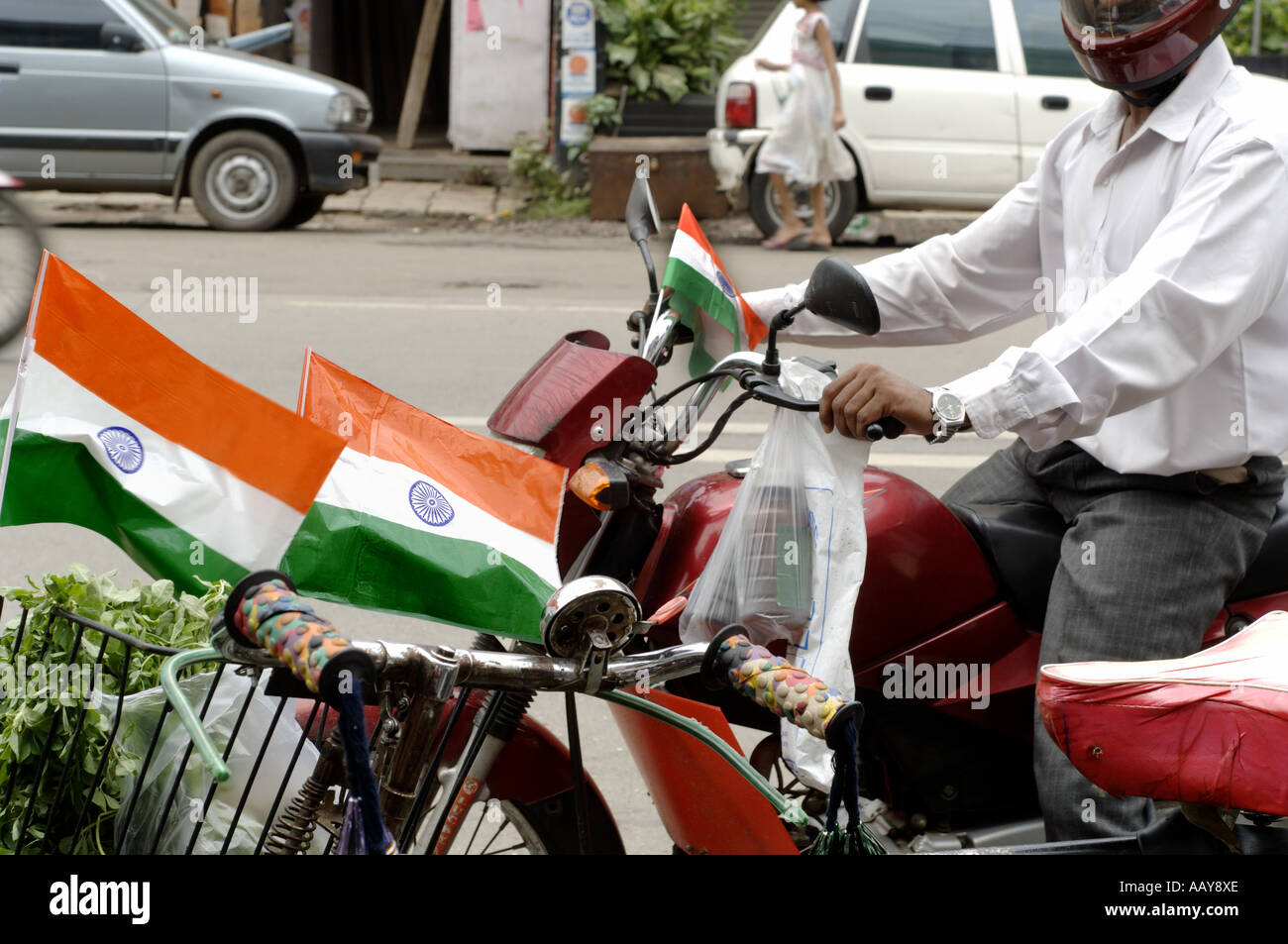 HMA78713 Indian flags on cycle and bike on independence day Bombay ...
