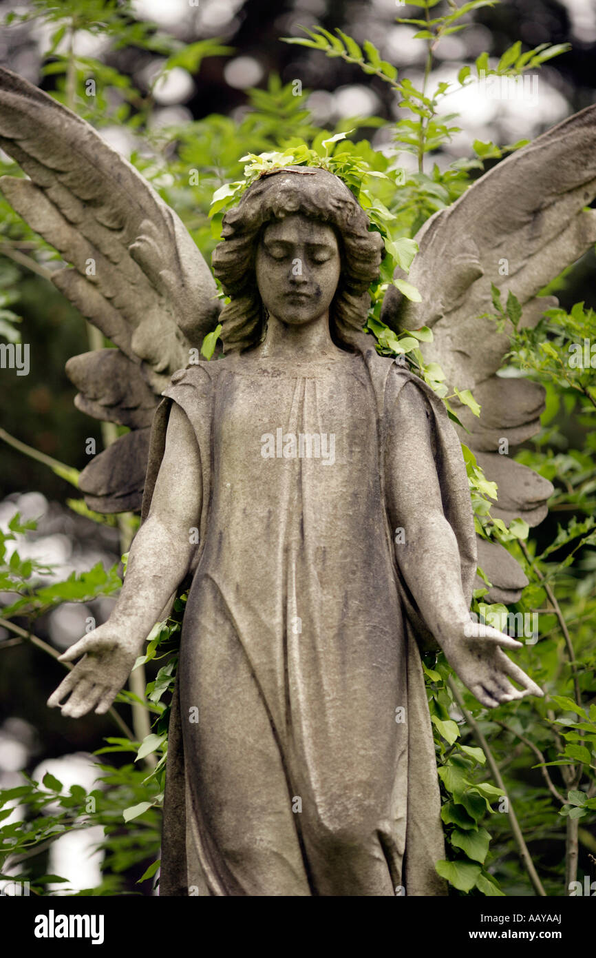 angel headstone on a grave stone Stock Photo - Alamy