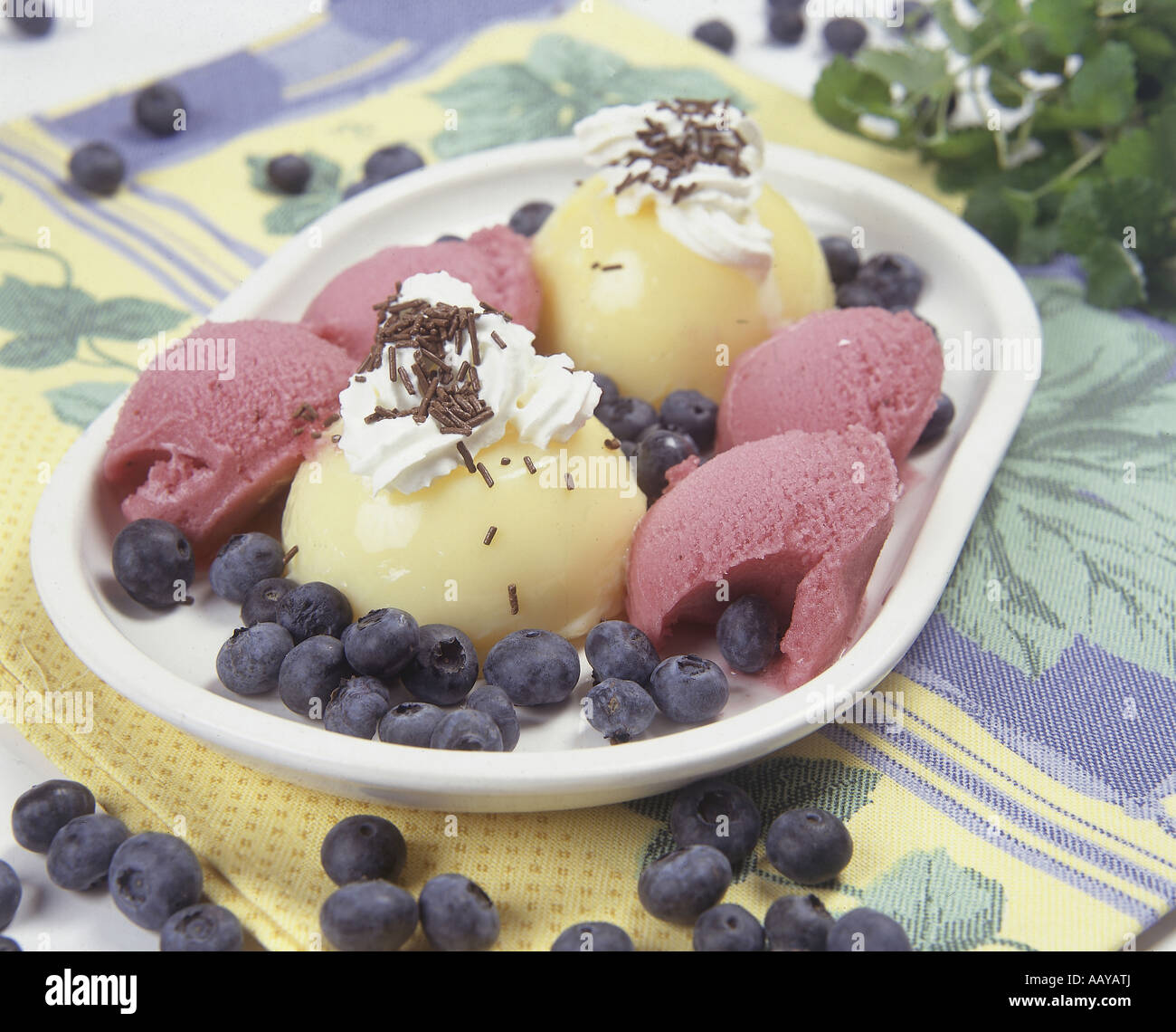 Fruit sherbets hi-res stock photography and images - Alamy