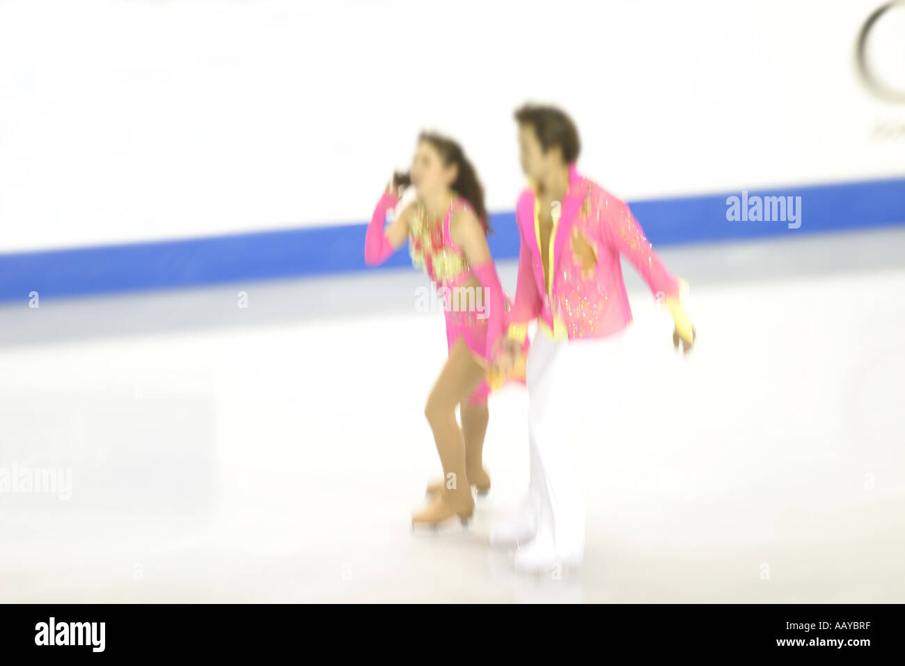 Figure skate stunt competition hi-res stock photography and images - Alamy