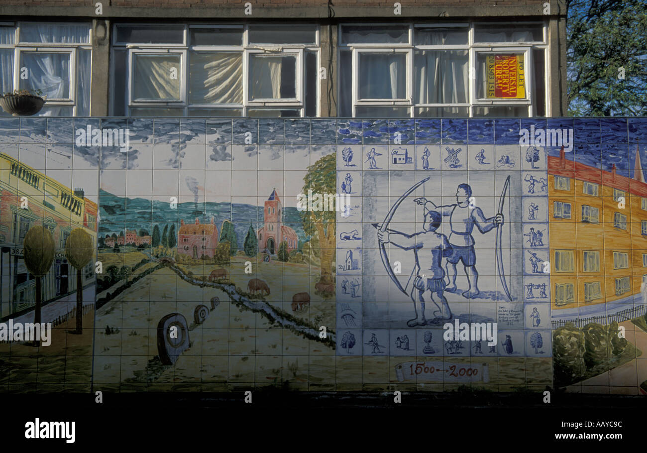 Council estate art hi-res stock photography and images - Alamy