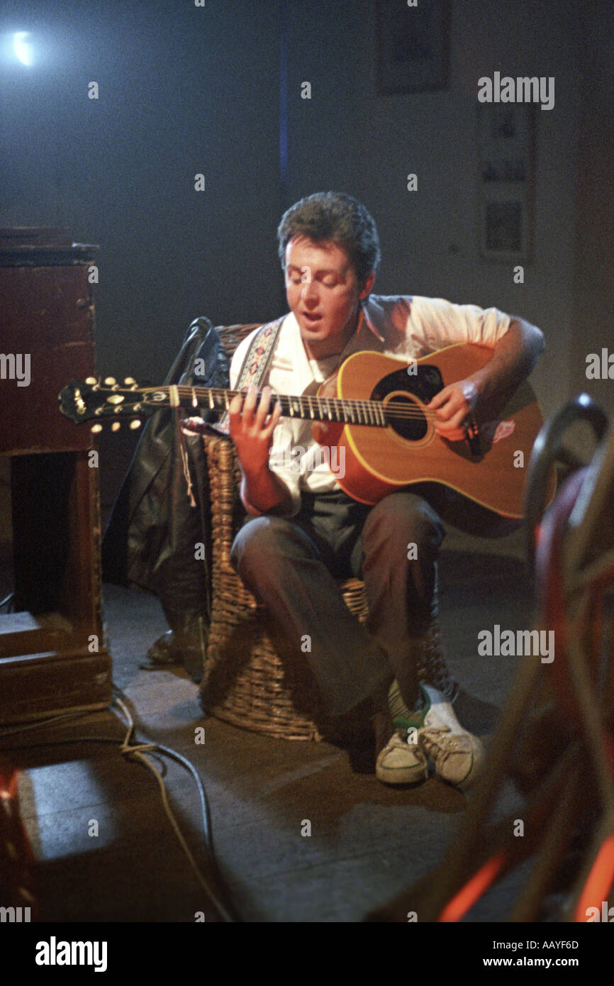Paul mccartney hi-res stock photography and images - Alamy
