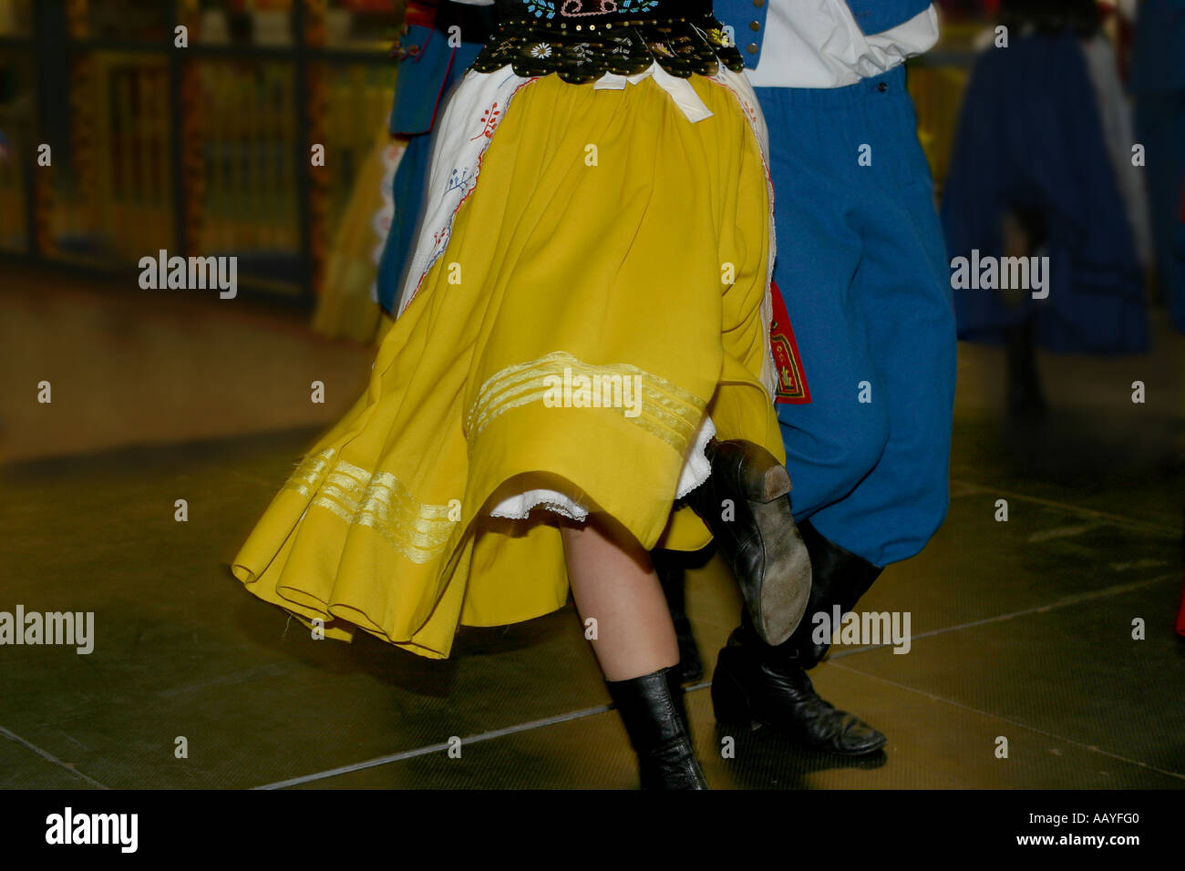 Ukrainian folk Dancing Stock Photo - Alamy