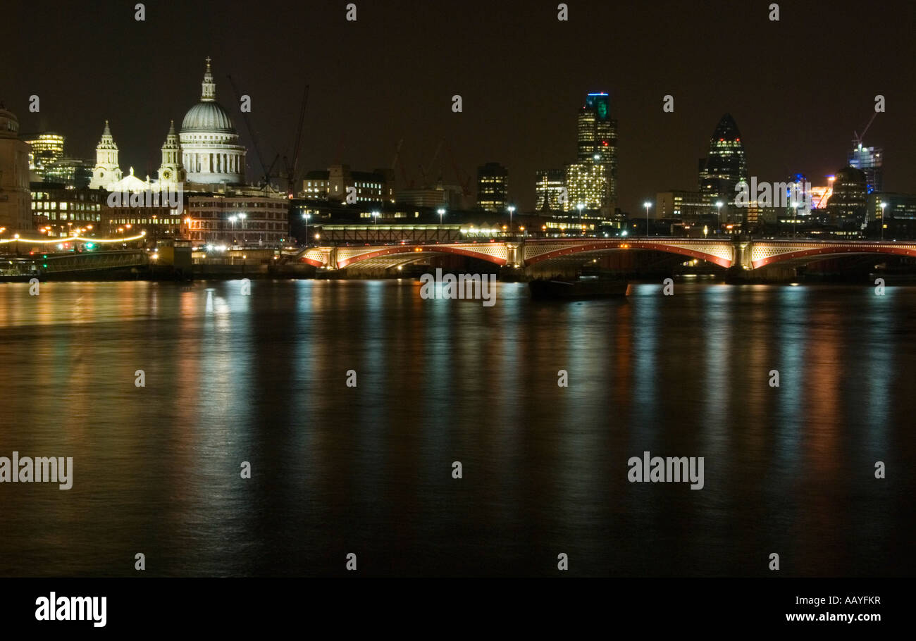 St Paul's Cathedral, the City of London and the River Thames at night ...