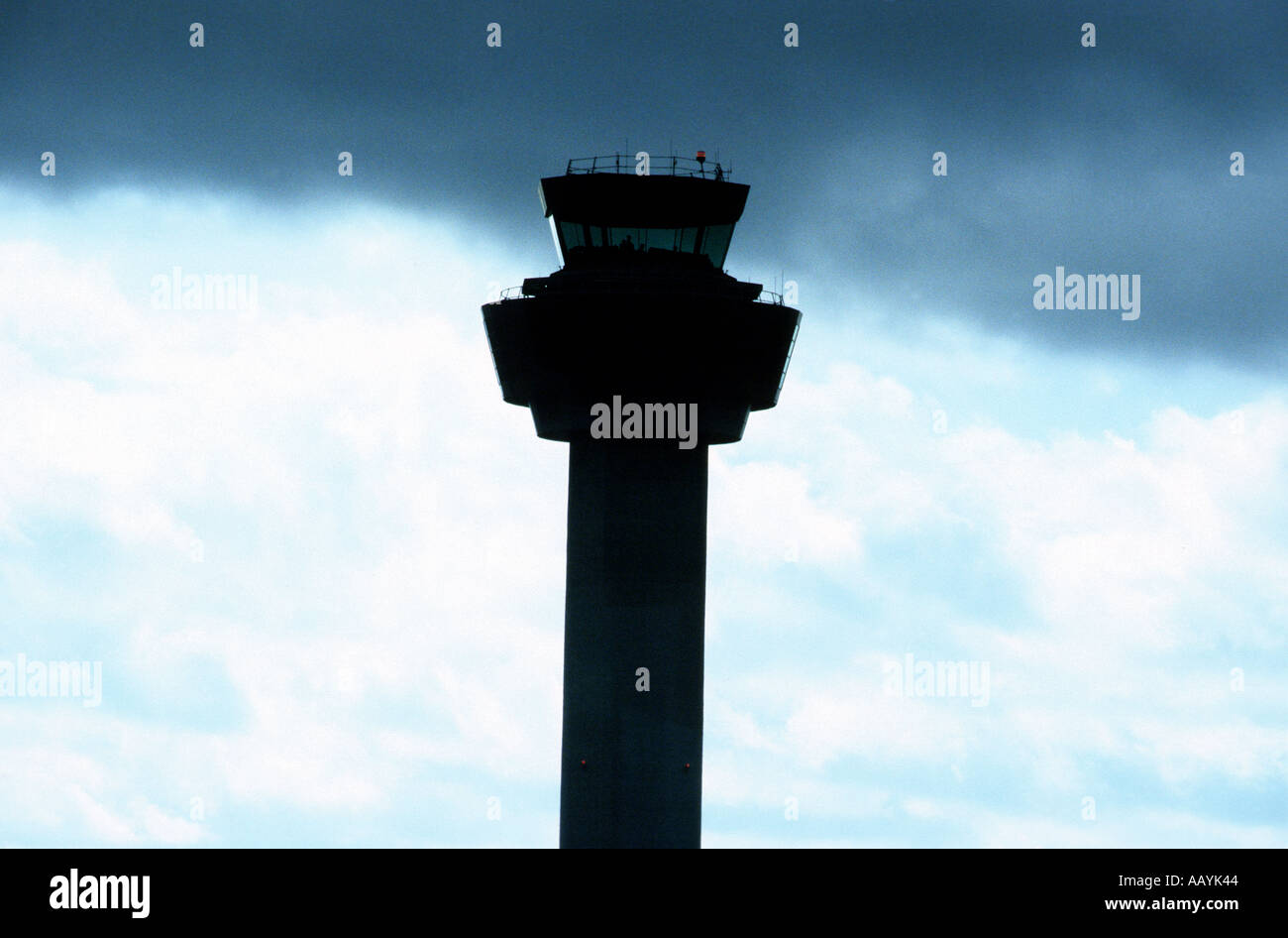 Control tower stansted airport hi-res stock photography and images - Alamy