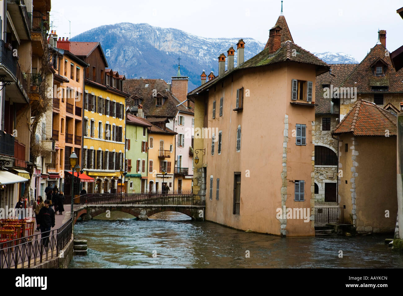 Old town shops and restaurants on the Thiou Canal in Annecy, France ...