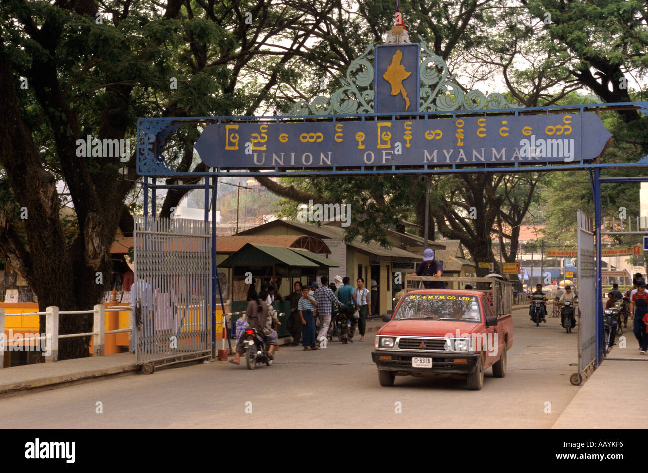 Burma Myanmar Tachilek Border crossing with Mae Sai Thailand Stock ... Burma Myanmar Tachilek Border crossing with Mae Sai Thailand Stock ...