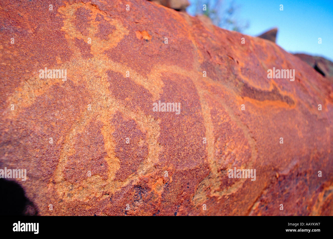 Aboriginal australians rock art sky hi-res stock photography and images - Alamy