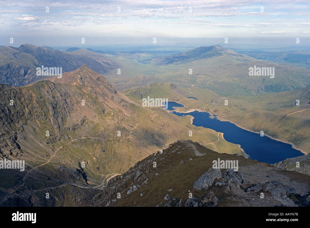 The summit of snowdon hi-res stock photography and images - Alamy