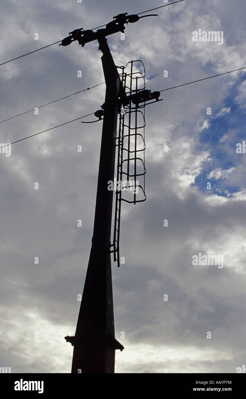Tower structures hi-res stock photography and images - Alamy