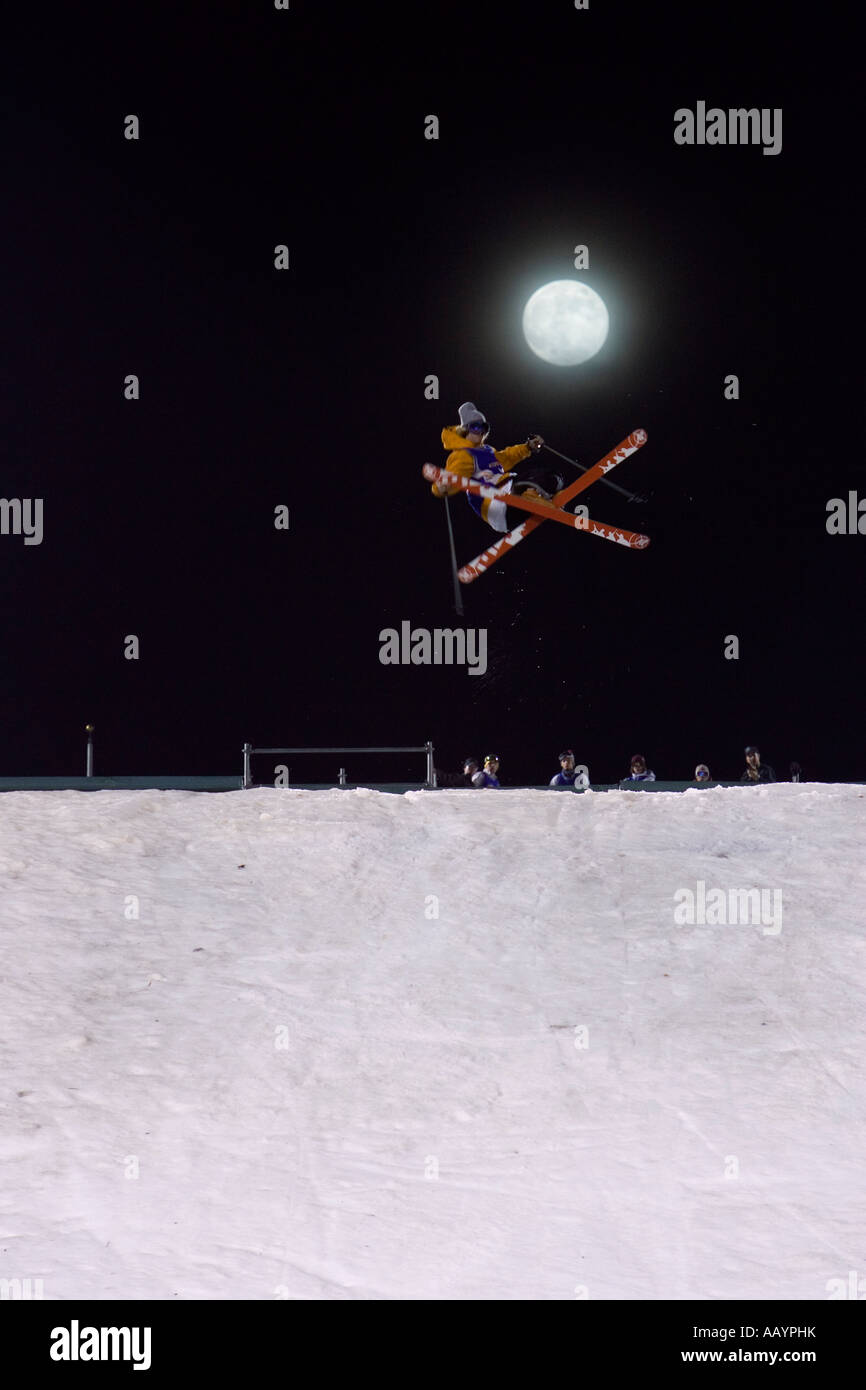 Acrobatic jump ski competition hi-res stock photography and images - Alamy