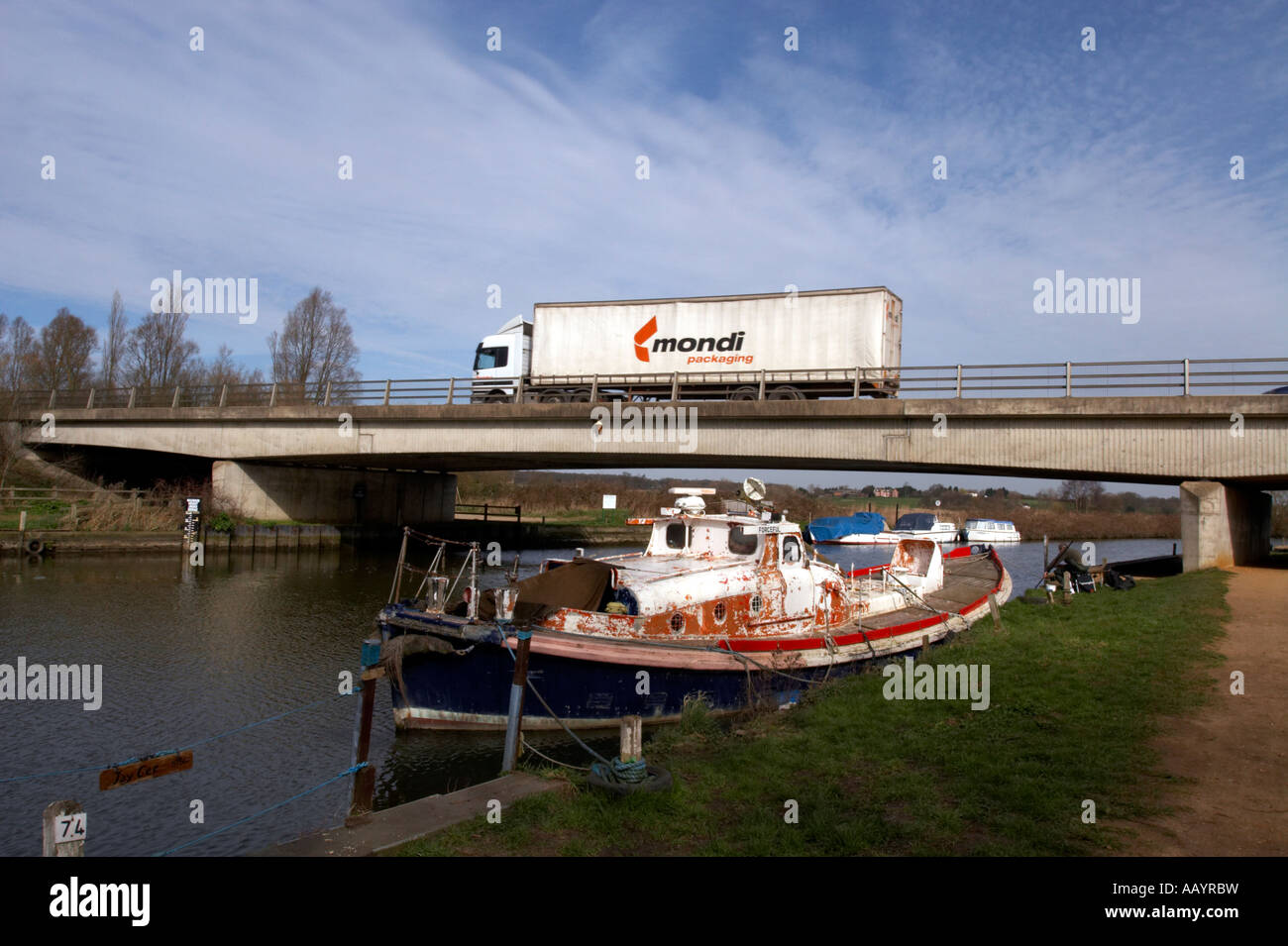 Boat and Bridge at Beccles Stock Photo - Alamy