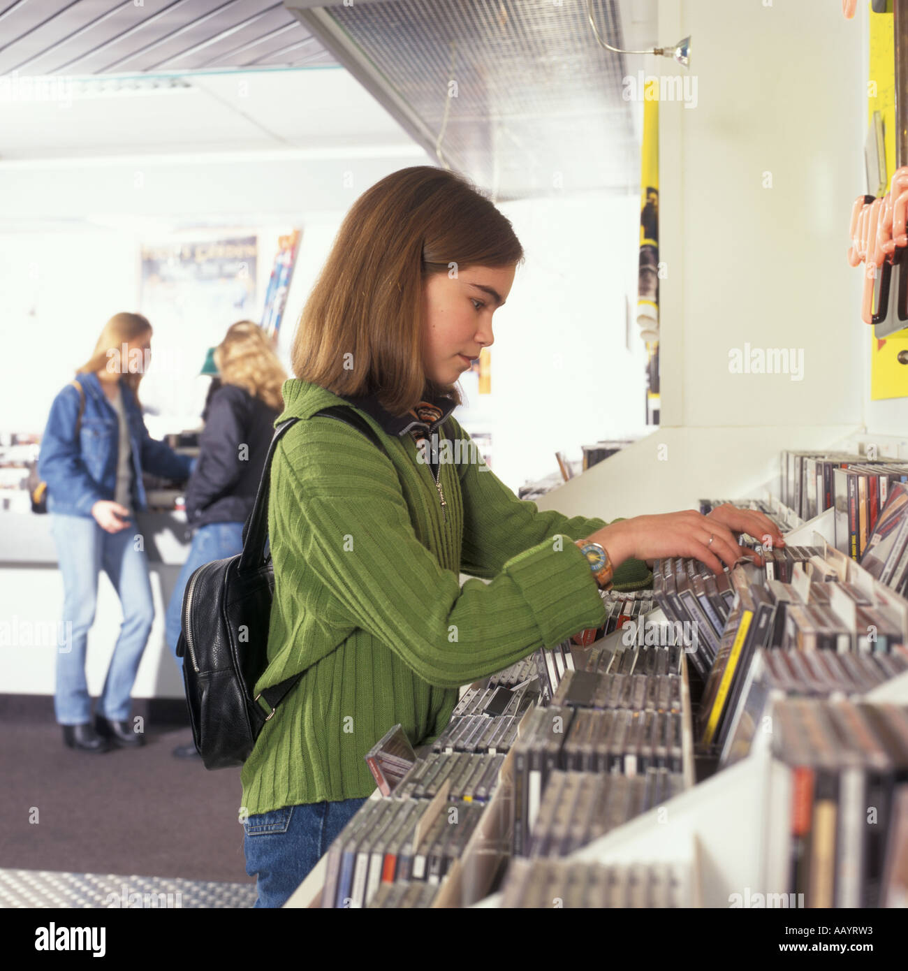 Dvd shop hi-res stock photography and images - Alamy