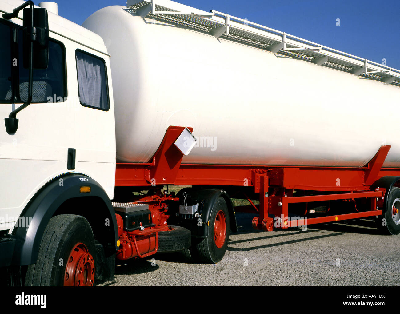 Cement transport truck hi-res stock photography and images - Alamy