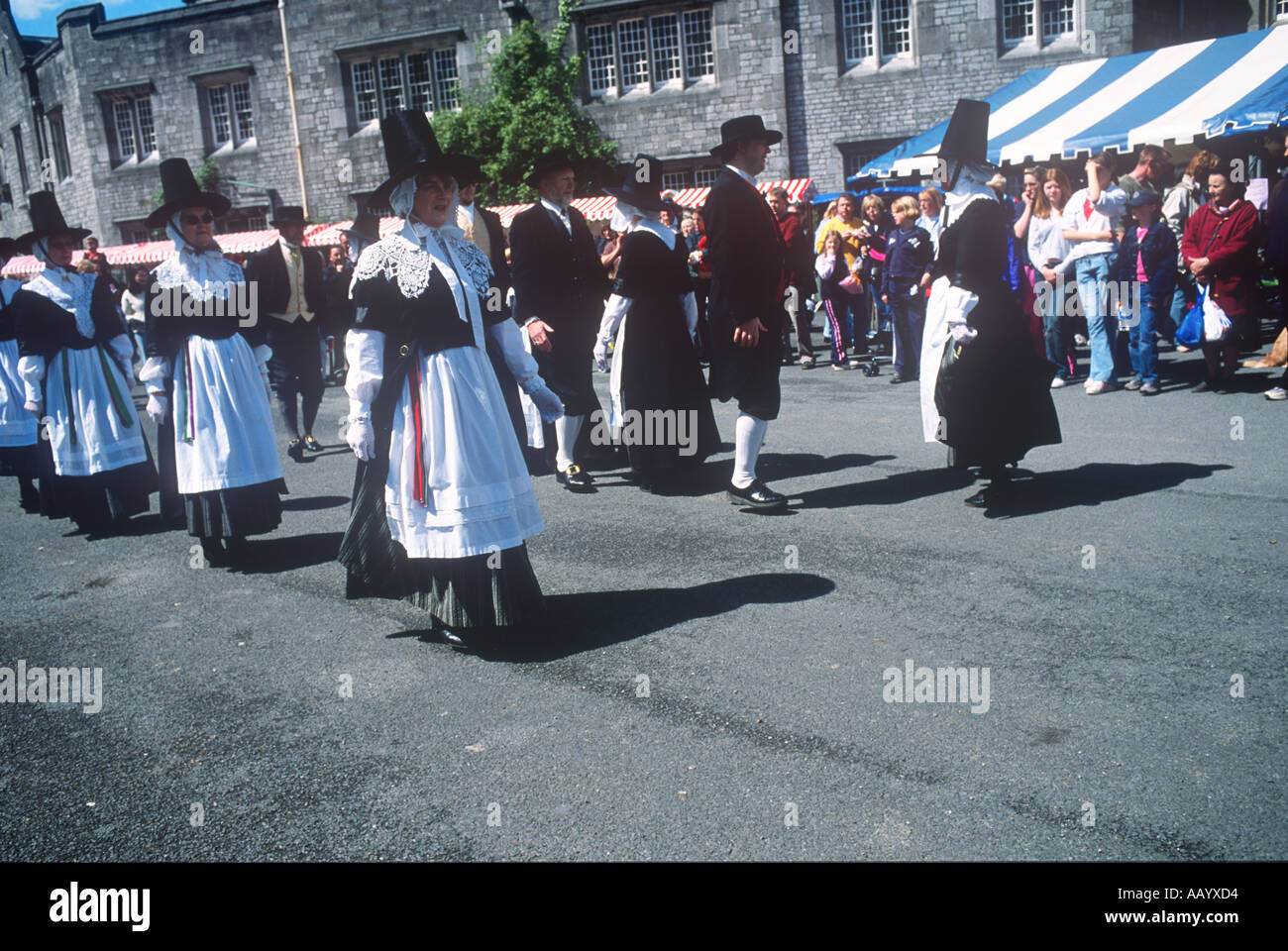 Welsh Traditional Dance Team Welsh Culture Lifestyle Wales Stock Photo ...