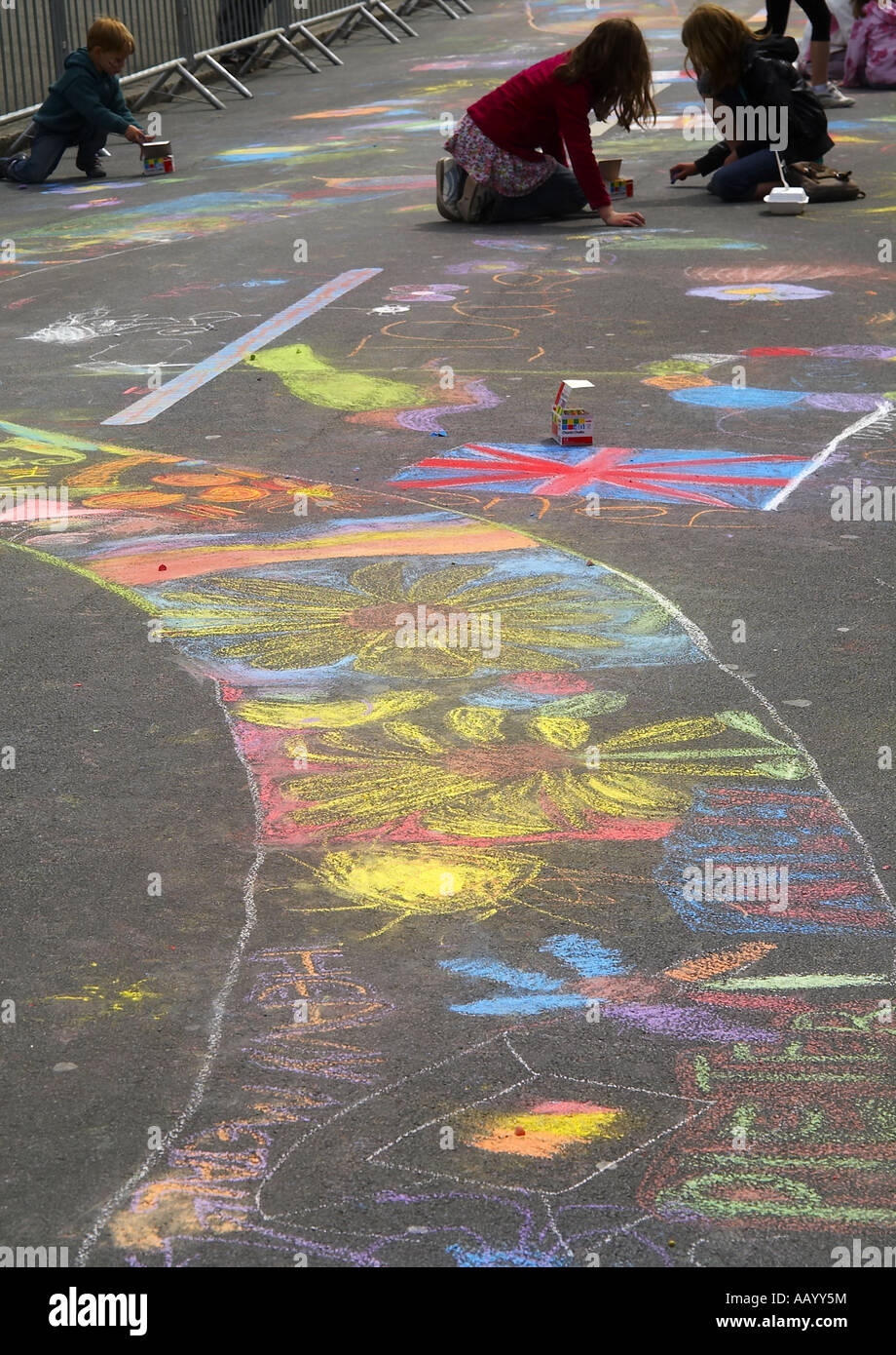 Children drawings hi-res stock photography and images - Alamy