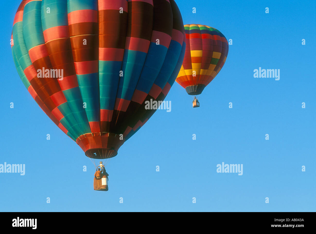 Balloons in flight hi-res stock photography and images - Alamy