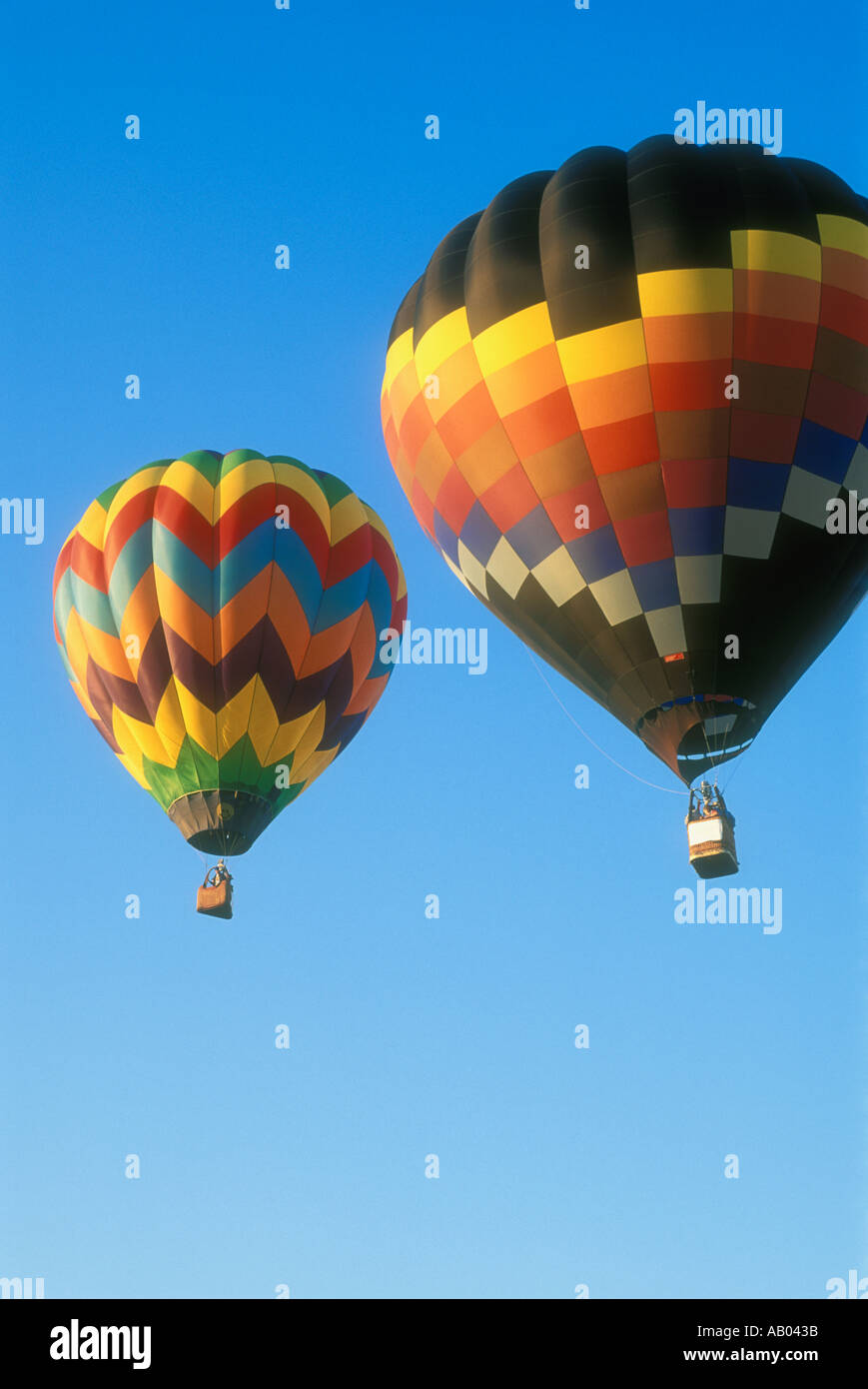 Balloons in flight hi-res stock photography and images - Alamy