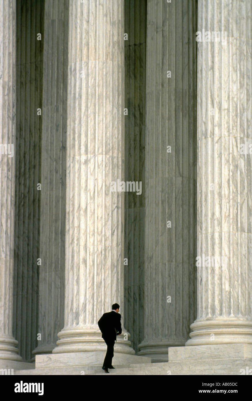 Pillar design hi hi-res stock photography and images - Alamy