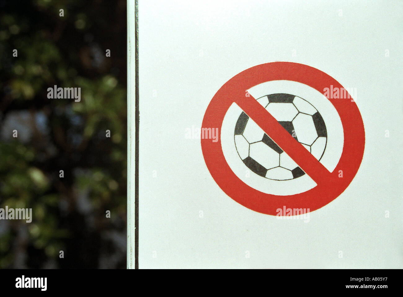 Soccer sign no ball games hi-res stock photography and images - Alamy