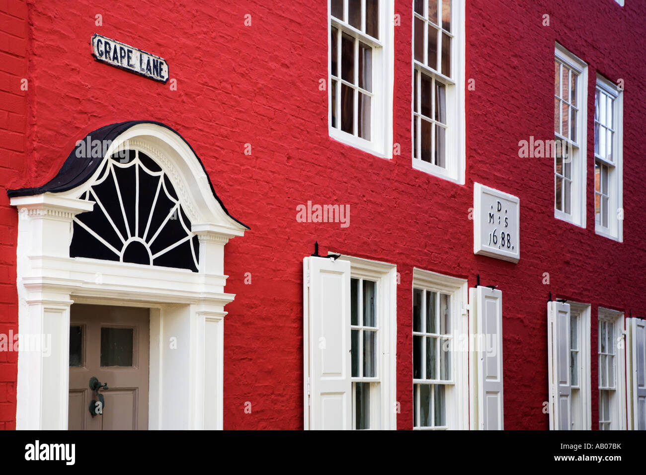 Captain cook museum whitby hi-res stock photography and images - Alamy