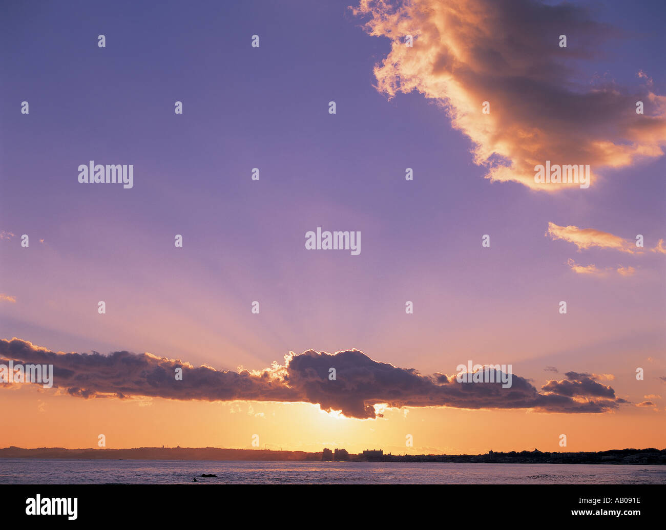 Sun Rise Set Stock Photo - Alamy