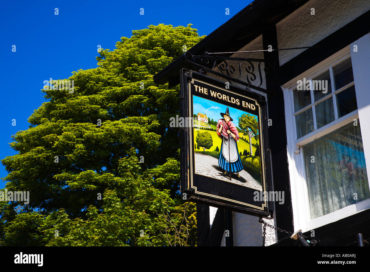 Worlds end pub hi-res stock photography and images - Alamy