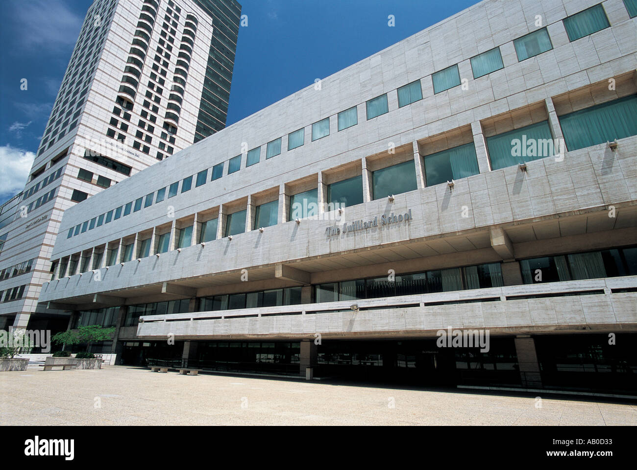 Juilliard school new york hi-res stock photography and images - Alamy