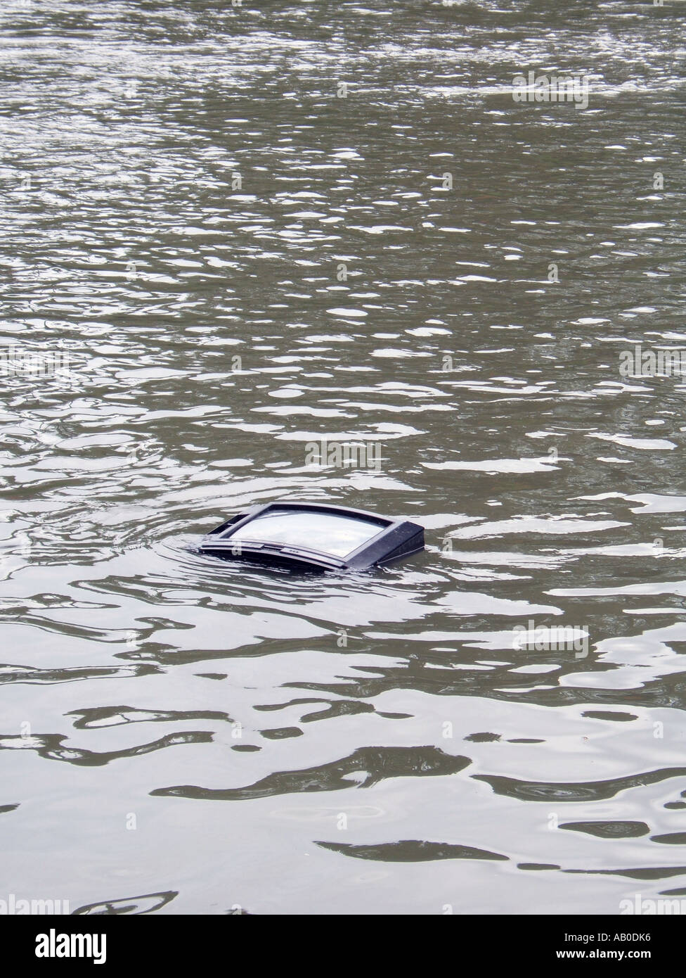 Broken tv, water hi-res stock photography and images - Alamy