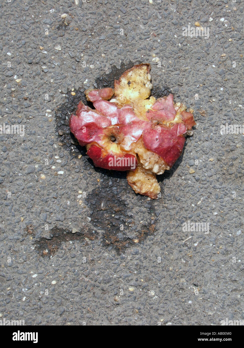 Squashed apple hi-res stock photography and images - Alamy