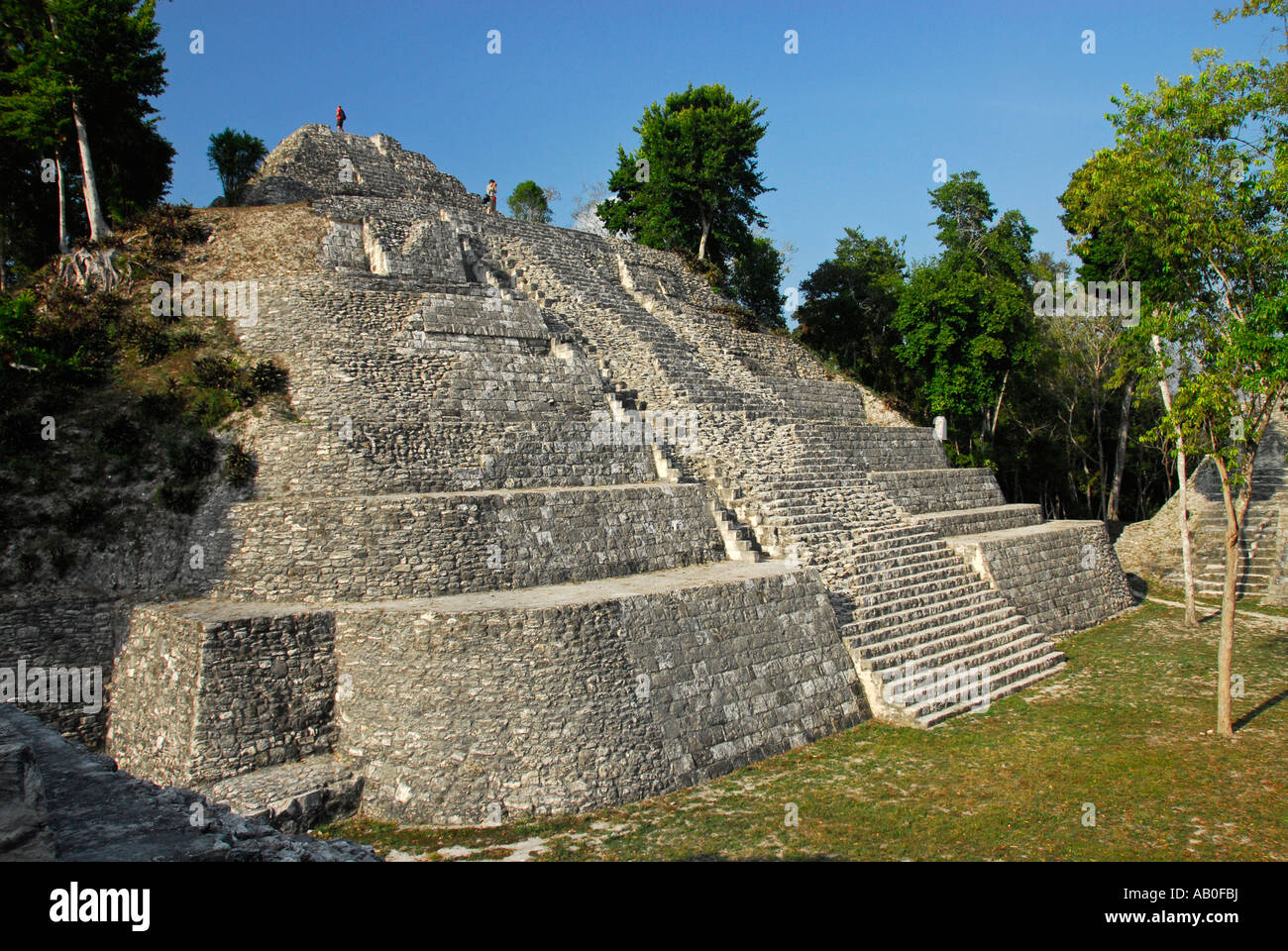 Pyramid in Yaxha Ruins site, Peten, Guatemala, Central America Stock ...